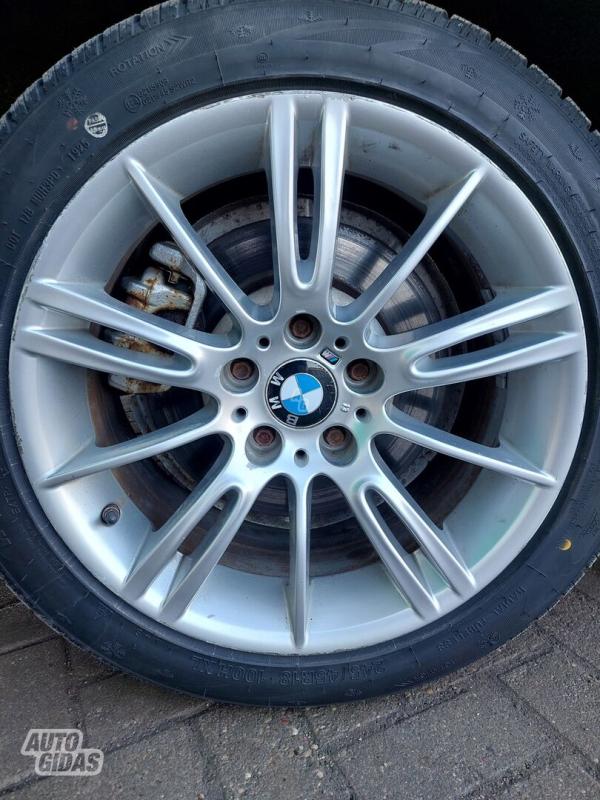 Pelēks BMW 520 2011 Mažeikiai, ar dzinēja tilpumu 2.00 L un nobraukumu 203 tūkst. km par 7400 €, foto 10 vietnē AUTOMOTO.COM.LV
