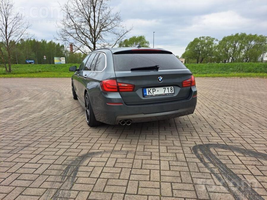 Pelēks BMW 520 2011 Liepāja, ar dzinēja tilpumu 2.00 L un nobraukumu 296 tūkst. km par 7000 €, foto 6 vietnē AUTOMOTO.COM.LV
