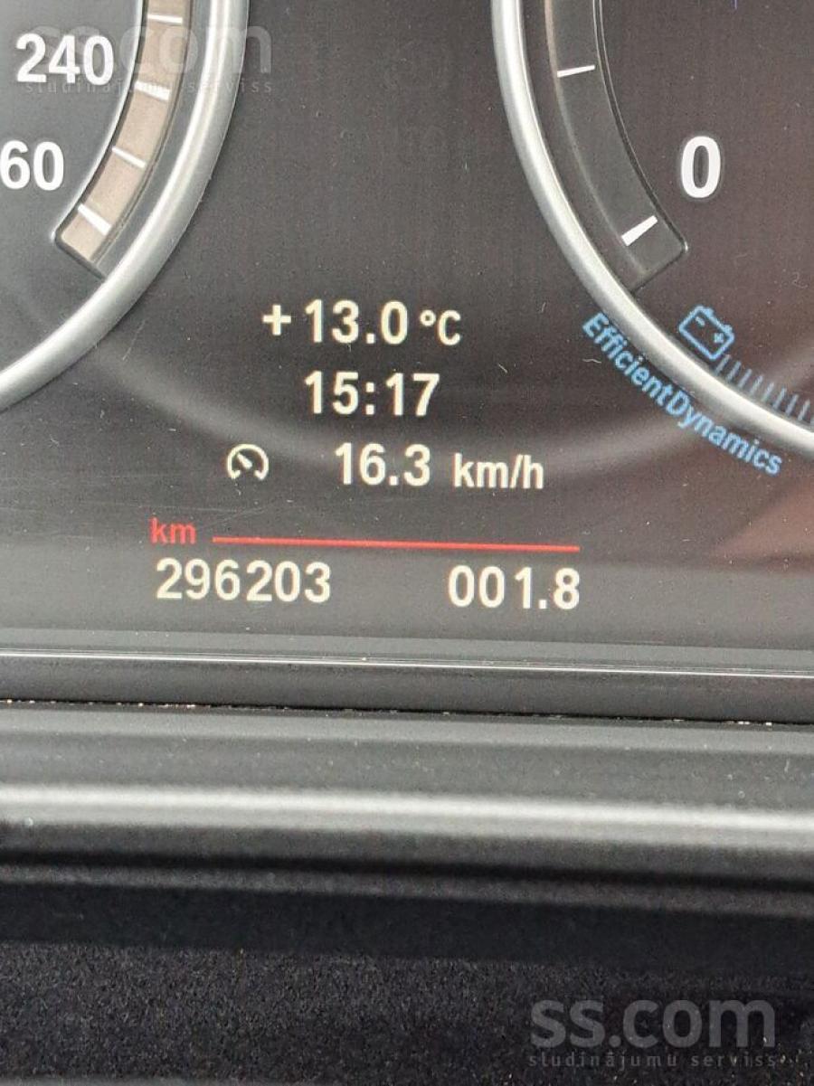 Pelēks BMW 520 2011 Liepāja, ar dzinēja tilpumu 2.00 L un nobraukumu 296 tūkst. km par 7000 €, foto 11 vietnē AUTOMOTO.COM.LV