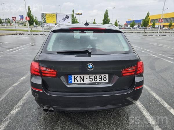 Grey BMW 520 2011 in Riga, with an engine capacity of 2.00 L and mileage of 405 thousand km for 9000 €, photo 8 on AUTOMOTO.COM.LV