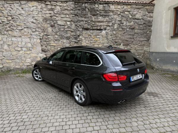 Grey BMW 520 2011 in Cesis, with an engine capacity of 2.00 L and mileage of 290 thousand km for 8750 €, photo 6 on AUTOMOTO.COM.LV