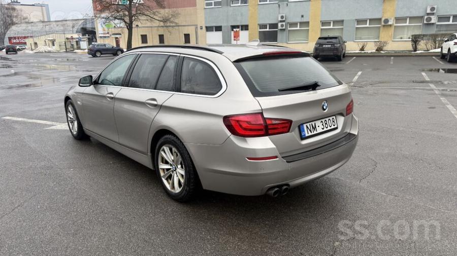 Pelēks BMW 520 2011 Rīga, ar dzinēja tilpumu 2.00 L un nobraukumu 326 tūkst. km par 5890 €, foto 6 vietnē AUTOMOTO.COM.LV