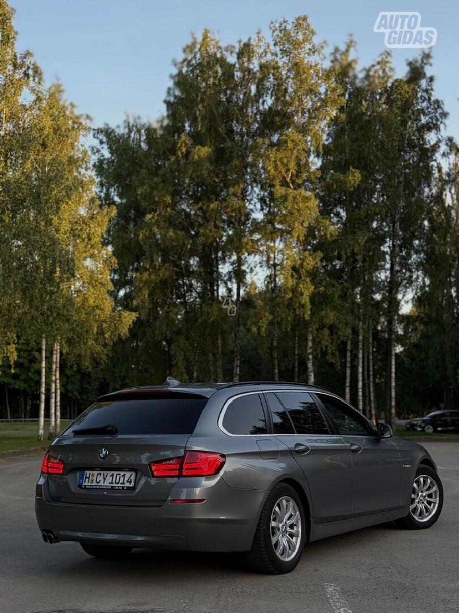 Pelēks BMW 520 2011 Kauņa, ar dzinēja tilpumu 2.00 L un nobraukumu 317 tūkst. km par 8000 €, foto 6 vietnē AUTOMOTO.COM.LV