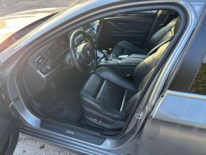 Pelēks BMW 520 2011 Šauļi, ar dzinēja tilpumu 2.00 L un nobraukumu 355 tūkst. km par 7299 €, foto 10 vietnē AUTOMOTO.COM.LV