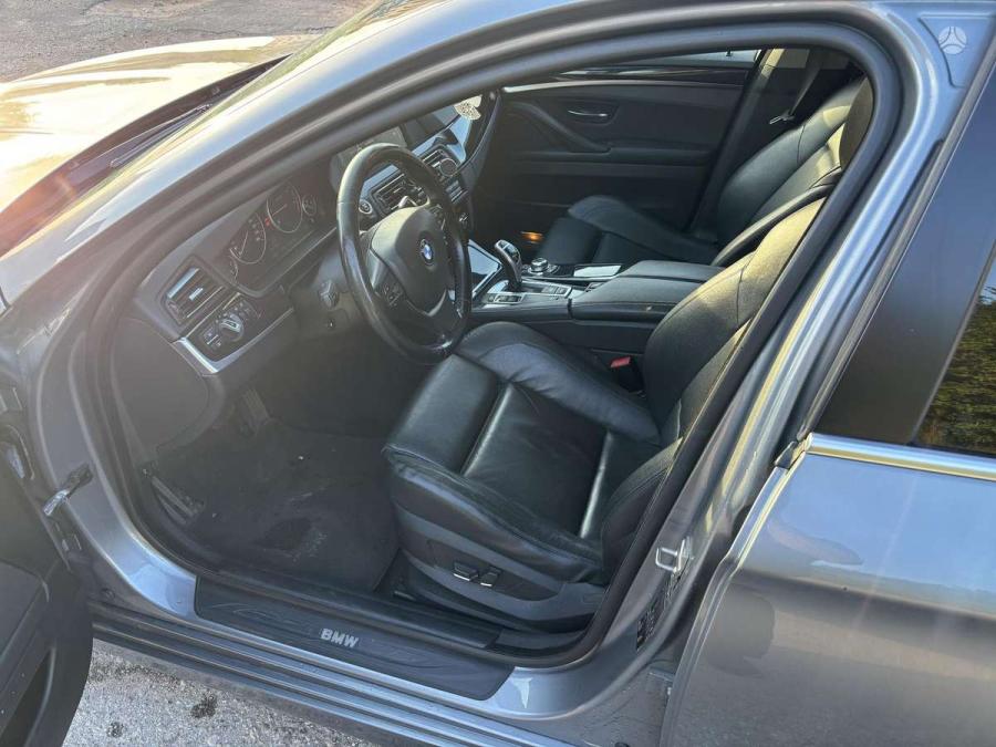 Pelēks BMW 520 2011 Šauļi, ar dzinēja tilpumu 2.00 L un nobraukumu 355 tūkst. km par 7299 €, foto 10 vietnē AUTOMOTO.COM.LV