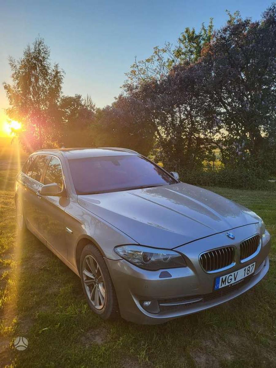 Pelēks BMW 520 2011 Kauņa, ar dzinēja tilpumu 2.00 L un nobraukumu 395 tūkst. km par 3800 €, foto 3 vietnē AUTOMOTO.COM.LV