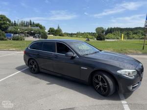 Pelēks BMW 520 2011 Viļņa, ar dzinēja tilpumu 2.00 L un nobraukumu 389 tūkst. km par 5800 €, foto 4 vietnē AUTOMOTO.COM.LV