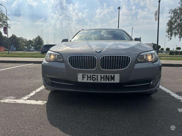 Pelēks BMW 520 2011 Viļņa, ar dzinēja tilpumu 2.00 L un nobraukumu 385 tūkst. km par 3200 €, foto 5 vietnē AUTOMOTO.COM.LV