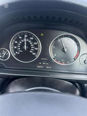 Grey BMW 520 2011 in Vilnius, with an engine capacity of 2.00 L and mileage of 385 thousand km for 3200 €, photo 9 on AUTOMOTO.COM.LV