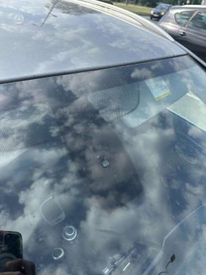 Grey BMW 520 2011 in Vilnius, with an engine capacity of 2.00 L and mileage of 385 thousand km for 3200 €, photo 14 on AUTOMOTO.COM.LV