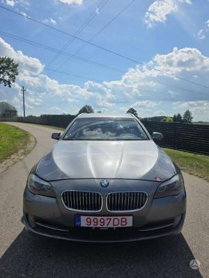 Pelēks BMW 520 2011 Marijampole, ar dzinēja tilpumu 2.00 L un nobraukumu 300 tūkst. km par 4550 €, foto 4 vietnē AUTOMOTO.COM.LV