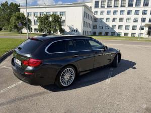 Grey BMW 520 2011 in Kaunas, with an engine capacity of 2.00 L and mileage of 313 thousand km for 8100 €, photo 4 on AUTOMOTO.COM.LV