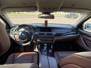 Grey BMW 520 2011 in Kaunas, with an engine capacity of 2.00 L and mileage of 313 thousand km for 8100 €, photo 17 on AUTOMOTO.COM.LV