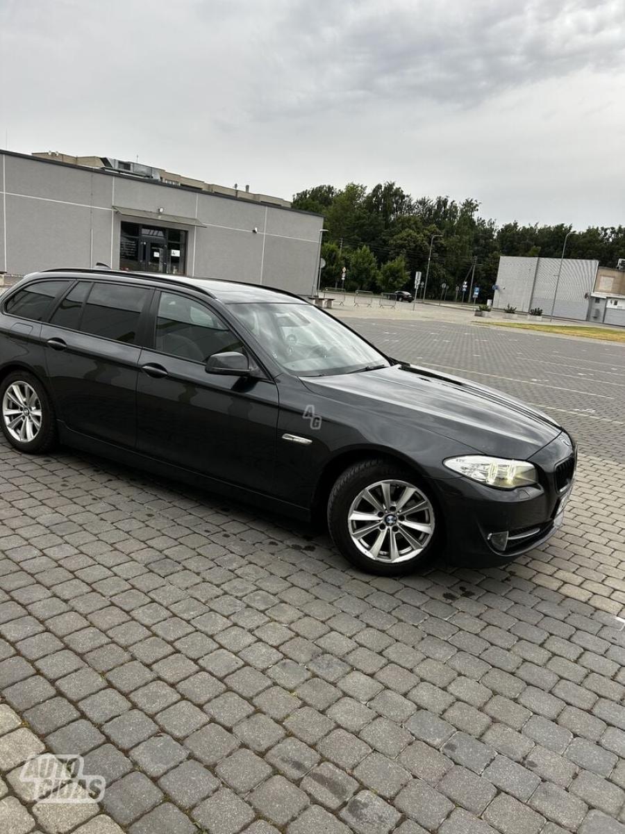 Pelēks BMW 520 2011 Raseiniai, ar dzinēja tilpumu 2.00 L un nobraukumu 396 tūkst. km par 7000 €, foto 3 vietnē AUTOMOTO.COM.LV