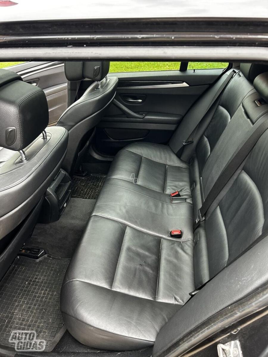 Pelēks BMW 520 2011 Raseiniai, ar dzinēja tilpumu 2.00 L un nobraukumu 396 tūkst. km par 7000 €, foto 15 vietnē AUTOMOTO.COM.LV