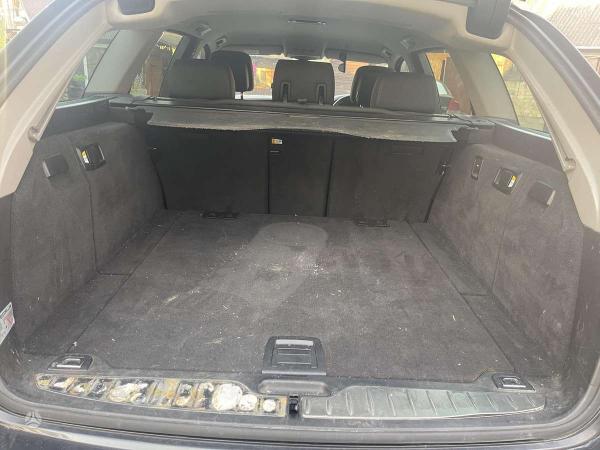 Pelēks BMW 520 2011 Panevēža, ar dzinēja tilpumu 2.00 L un nobraukumu 239 tūkst. km par 3200 €, foto 5 vietnē AUTOMOTO.COM.LV