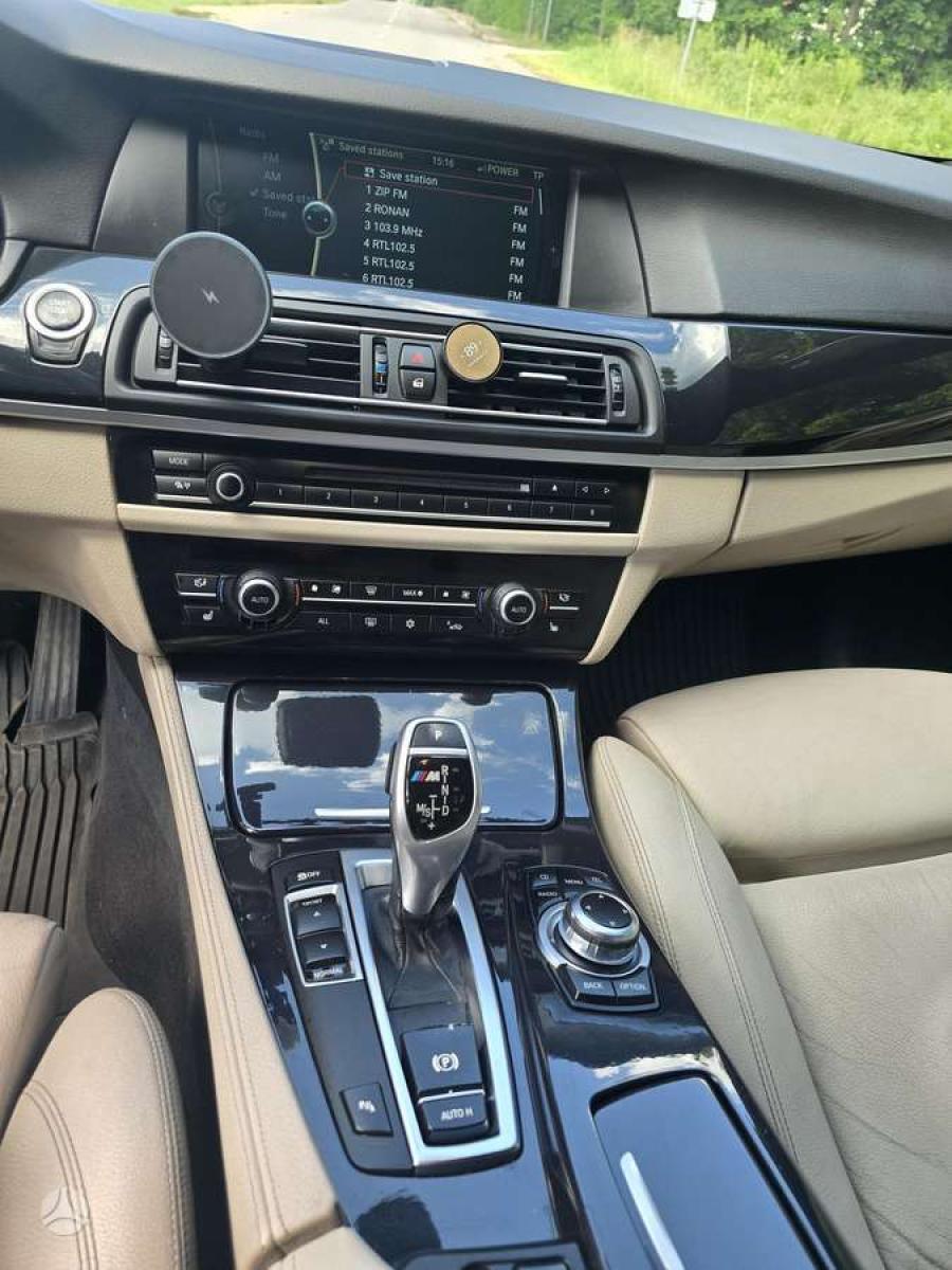 Pelēks BMW 520 2011 Kauņa, ar dzinēja tilpumu 2.00 L un nobraukumu 331 tūkst. km par 8500 €, foto 13 vietnē AUTOMOTO.COM.LV