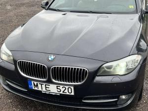 Pelēks BMW 520 2011 Panevēža, ar dzinēja tilpumu 2.00 L un nobraukumu 330 tūkst. km par 7500 €, foto  vietnē AUTOMOTO.COM.LV