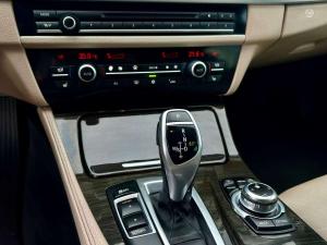 Pelēks BMW 520 2011 Panevēža, ar dzinēja tilpumu 2.00 L un nobraukumu 330 tūkst. km par 7500 €, foto 14 vietnē AUTOMOTO.COM.LV