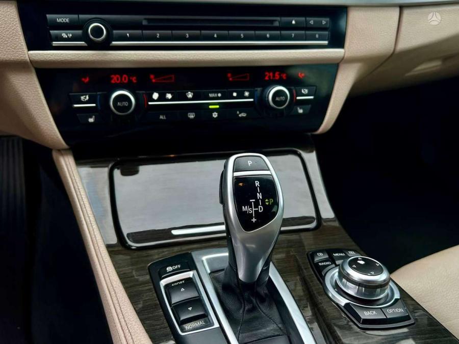 Pelēks BMW 520 2011 Panevēža, ar dzinēja tilpumu 2.00 L un nobraukumu 330 tūkst. km par 7500 €, foto 14 vietnē AUTOMOTO.COM.LV