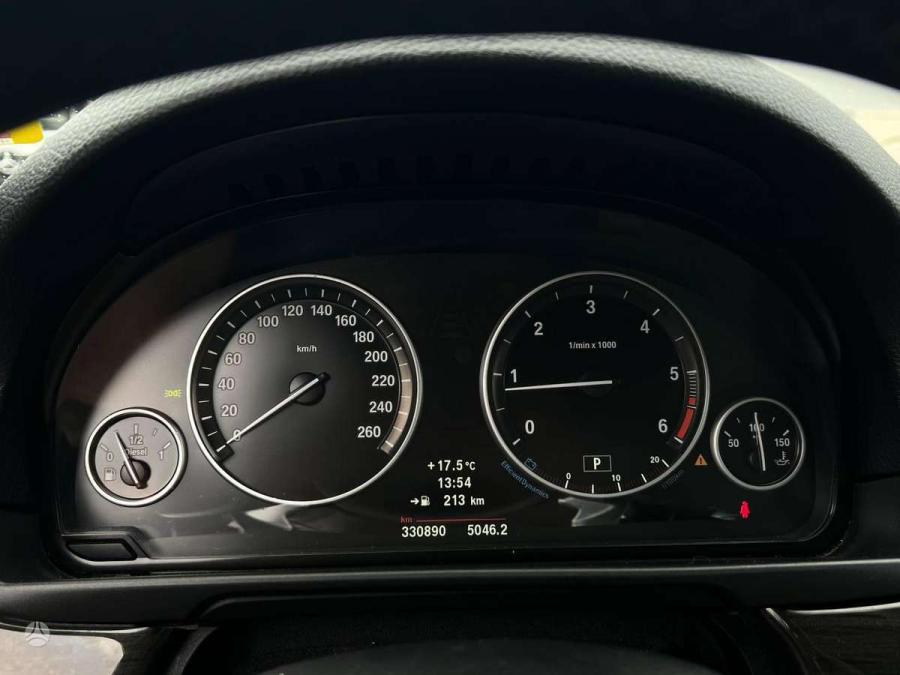 Pelēks BMW 520 2011 Panevēža, ar dzinēja tilpumu 2.00 L un nobraukumu 330 tūkst. km par 7500 €, foto 16 vietnē AUTOMOTO.COM.LV