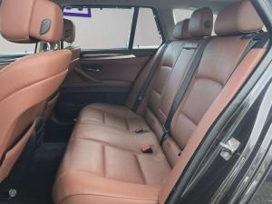 Grey BMW 520 2011 in Vilnius, with an engine capacity of 2.00 L and mileage of 284 thousand km for 9299 €, photo 12 on AUTOMOTO.COM.LV