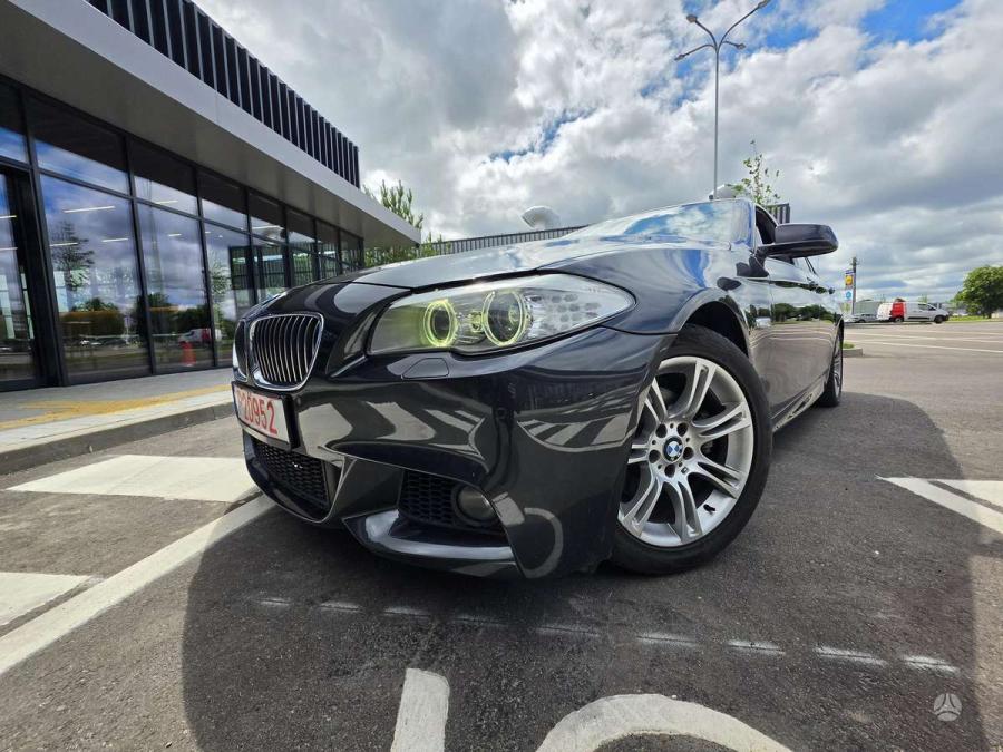 Pelēks BMW 520 2011 Kauņa, ar dzinēja tilpumu 2.00 L un nobraukumu 281 tūkst. km par 8150 €, foto 1 vietnē AUTOMOTO.COM.LV