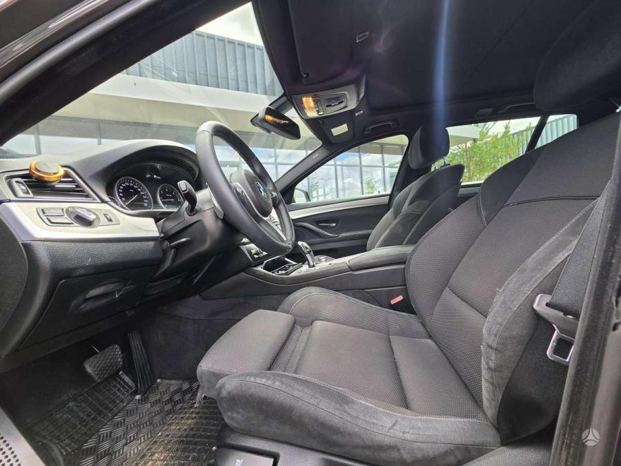 Pelēks BMW 520 2011 Kauņa, ar dzinēja tilpumu 2.00 L un nobraukumu 281 tūkst. km par 8150 €, foto 29 vietnē AUTOMOTO.COM.LV