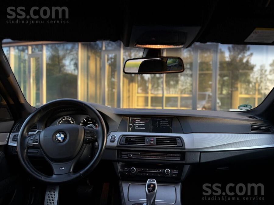 Grey BMW 520 2011 in Tukums, with an engine capacity of 2.00 L and mileage of 259 thousand km for 11290 €, photo 10 on AUTOMOTO.COM.LV