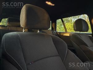 Grey BMW 520 2011 in Tukums, with an engine capacity of 2.00 L and mileage of 259 thousand km for 11290 €, photo 16 on AUTOMOTO.COM.LV