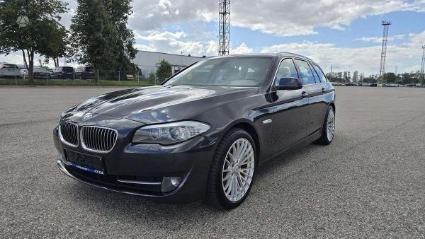 Grey BMW 520 2011 in Marijampole, with an engine capacity of 2.00 L and mileage of 337 thousand km for 6900 €, photo 2 on AUTOMOTO.COM.LV