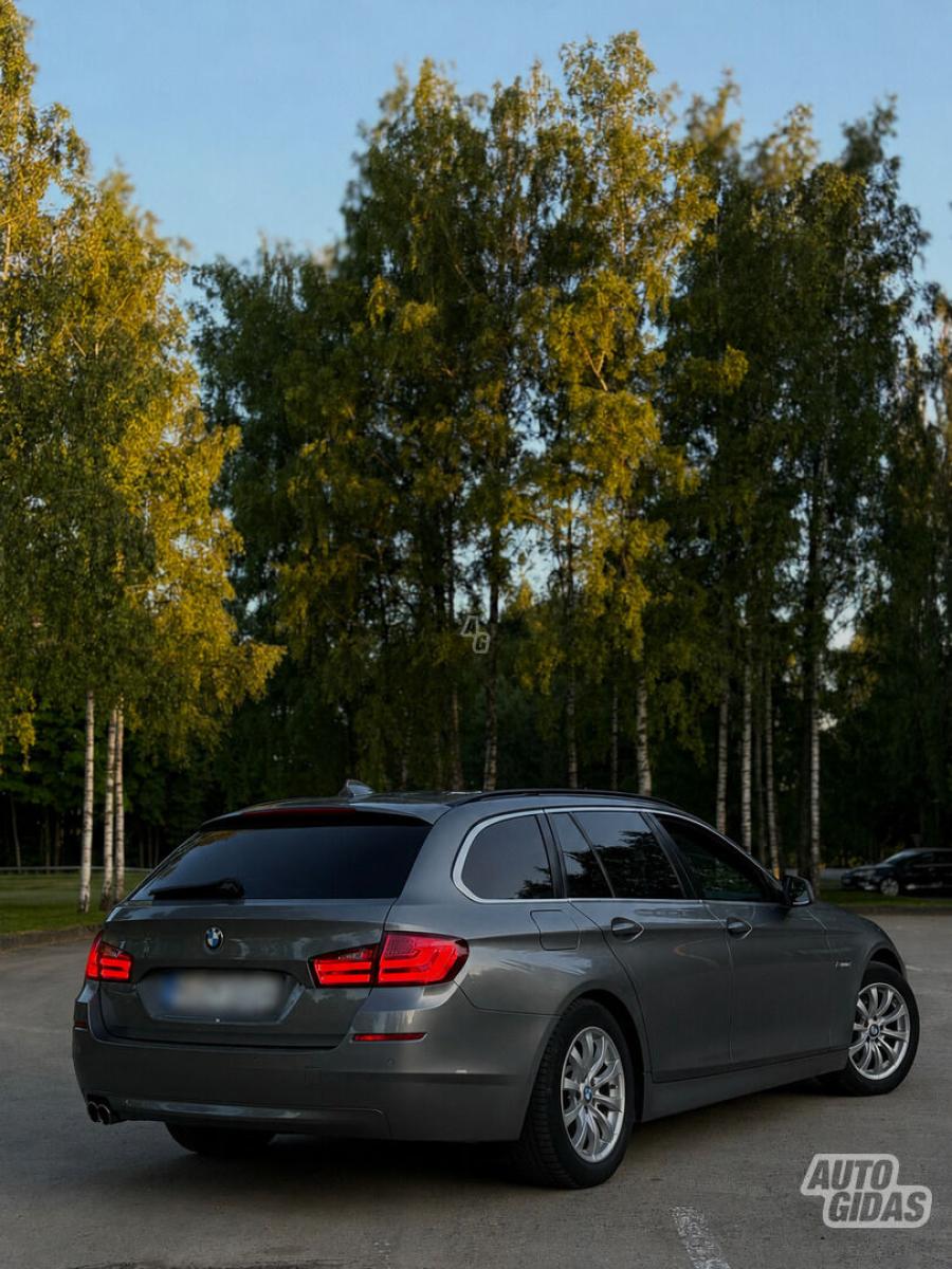 Pelēks BMW 520 2011 Kauņa, ar dzinēja tilpumu 2.00 L un nobraukumu 320 tūkst. km par 7500 €, foto 4 vietnē AUTOMOTO.COM.LV