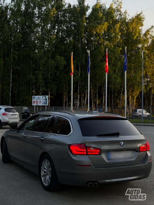 Grey BMW 520 2011 in Kaunas, with an engine capacity of 2.00 L and mileage of 320 thousand km for 7300 €, photo 5 on AUTOMOTO.COM.LV
