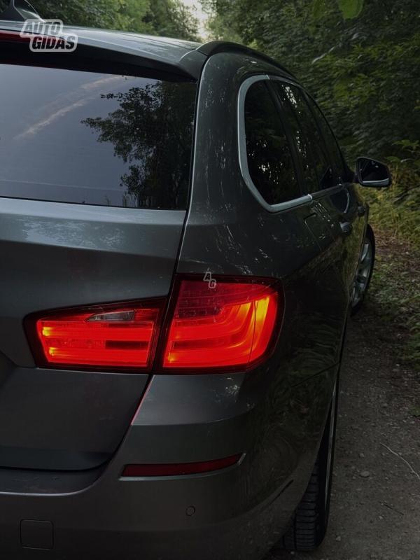 Grey BMW 520 2011 in Kaunas, with an engine capacity of 2.00 L and mileage of 320 thousand km for 7300 €, photo 6 on AUTOMOTO.COM.LV