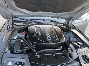 Grey BMW 520 2011 in Siauliai, with an engine capacity of 2.00 L and mileage of 291 thousand km for 7200 €, photo 25 on AUTOMOTO.COM.LV