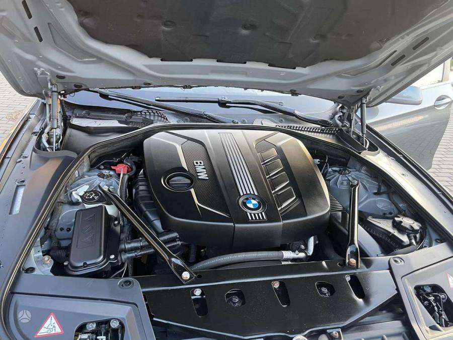 Grey BMW 520 2011 in Siauliai, with an engine capacity of 2.00 L and mileage of 291 thousand km for 7200 €, photo 25 on AUTOMOTO.COM.LV