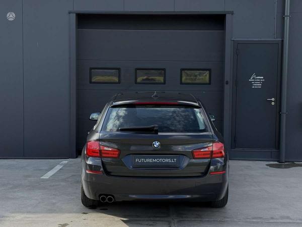 Pelēks BMW 520 2011 Kauņa, ar dzinēja tilpumu 2.00 L un nobraukumu 255 tūkst. km par 8500 €, foto 6 vietnē AUTOMOTO.COM.LV