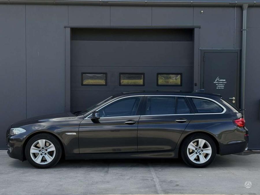 Pelēks BMW 520 2011 Kauņa, ar dzinēja tilpumu 2.00 L un nobraukumu 255 tūkst. km par 8500 €, foto 10 vietnē AUTOMOTO.COM.LV