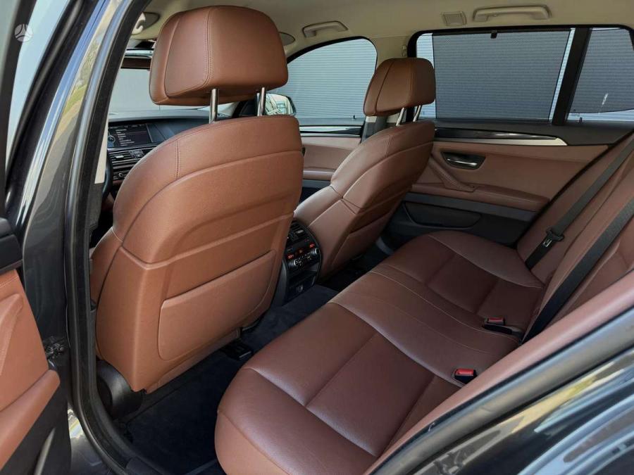 Pelēks BMW 520 2011 Kauņa, ar dzinēja tilpumu 2.00 L un nobraukumu 255 tūkst. km par 8500 €, foto 20 vietnē AUTOMOTO.COM.LV