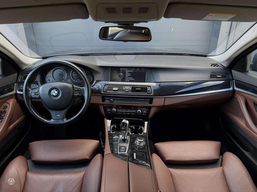 Pelēks BMW 520 2011 Kauņa, ar dzinēja tilpumu 2.00 L un nobraukumu 255 tūkst. km par 8500 €, foto 24 vietnē AUTOMOTO.COM.LV