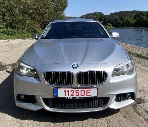 BMW 520 2011 in Vilnius on AUTOMOTO.COM.LV Grey BMW 520 2011 in Vilnius, with an engine capacity of 2.00 L and mileage of 470 thousand km for 5500 €, photo 1 on AUTOMOTO.COM.LV