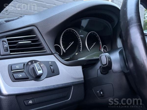 Pelēks BMW 520 2011 Tukums, ar dzinēja tilpumu 2.00 L un nobraukumu 263 tūkst. km par 10490 €, foto 11 vietnē AUTOMOTO.COM.LV