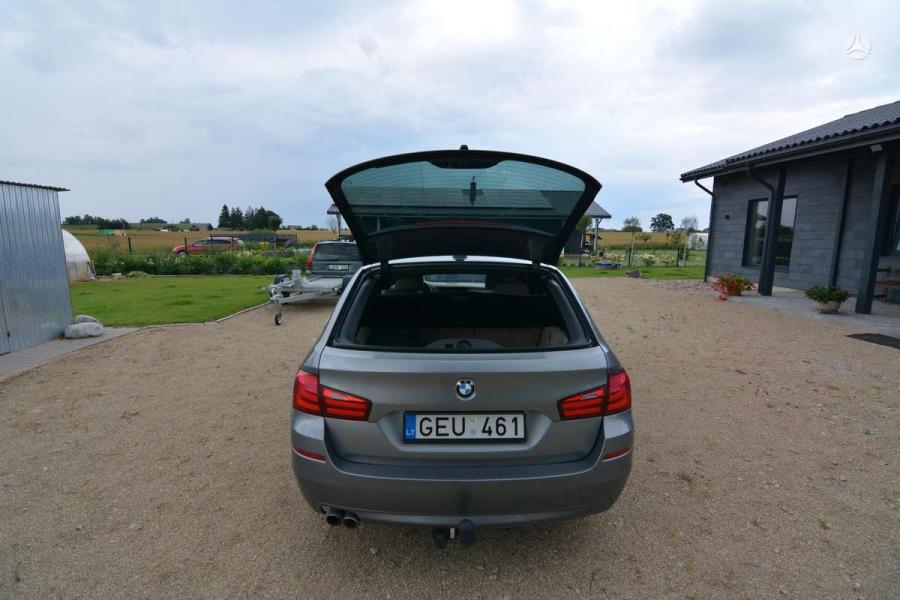 Grey BMW 520 2011 in Siauliai, with an engine capacity of 2.00 L and mileage of 478 thousand km for 6200 €, photo 12 on AUTOMOTO.COM.LV