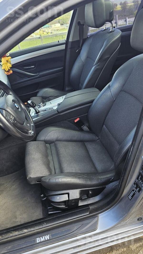 Pelēks BMW 520 2011 Rīga, ar dzinēja tilpumu 2.00 L un nobraukumu 280 tūkst. km par 7500 €, foto 10 vietnē AUTOMOTO.COM.LV