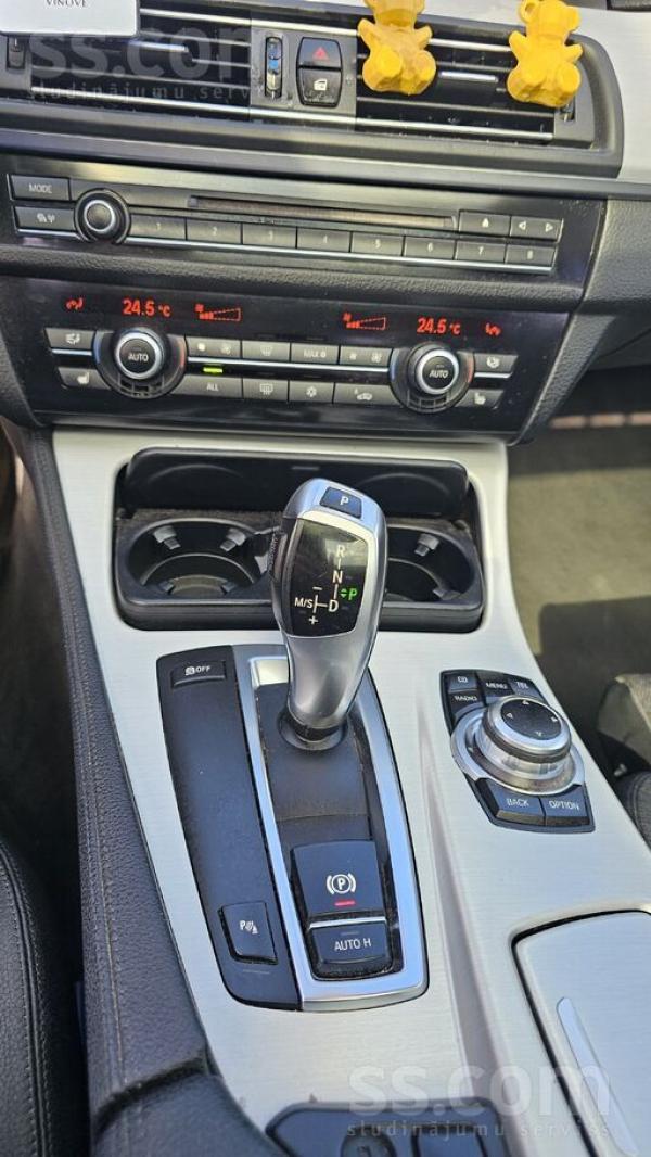 Pelēks BMW 520 2011 Rīga, ar dzinēja tilpumu 2.00 L un nobraukumu 280 tūkst. km par 7500 €, foto 11 vietnē AUTOMOTO.COM.LV