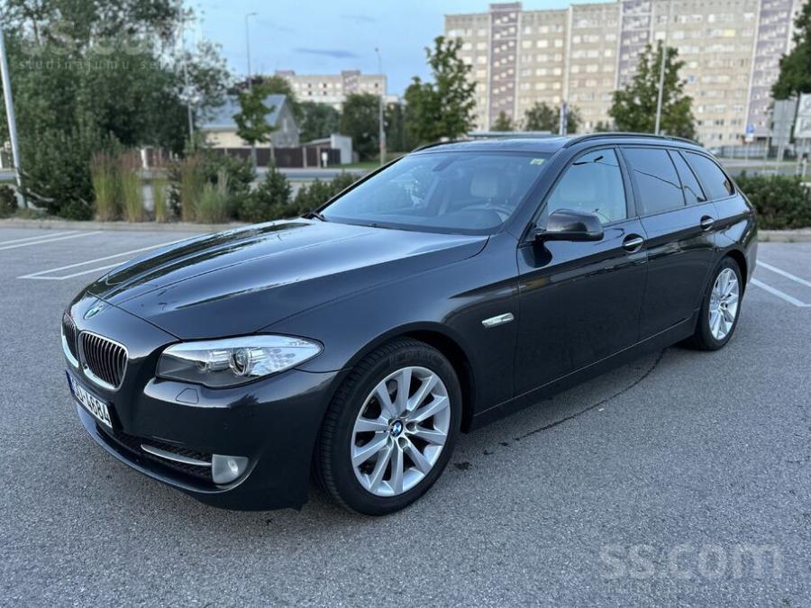 Pelēks BMW 520 2012 Liepāja, ar dzinēja tilpumu 2.00 L un nobraukumu 335 tūkst. km par 7950 €, foto 1 vietnē AUTOMOTO.COM.LV