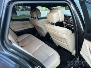 Pelēks BMW 520 2012 Liepāja, ar dzinēja tilpumu 2.00 L un nobraukumu 335 tūkst. km par 7950 €, foto 8 vietnē AUTOMOTO.COM.LV