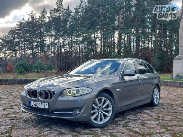 Grey BMW 520 2012 in Vilnius, with an engine capacity of 2.00 L and mileage of 300 thousand km for 8900 €, photo 1 on AUTOMOTO.COM.LV