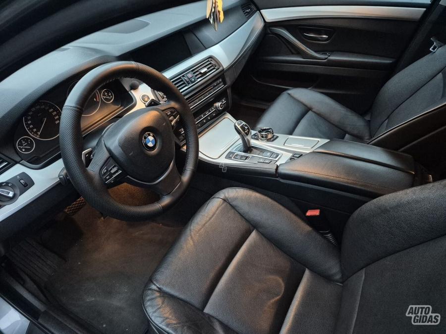 Grey BMW 520 2012 in Vilnius, with an engine capacity of 2.00 L and mileage of 300 thousand km for 8900 €, photo 12 on AUTOMOTO.COM.LV