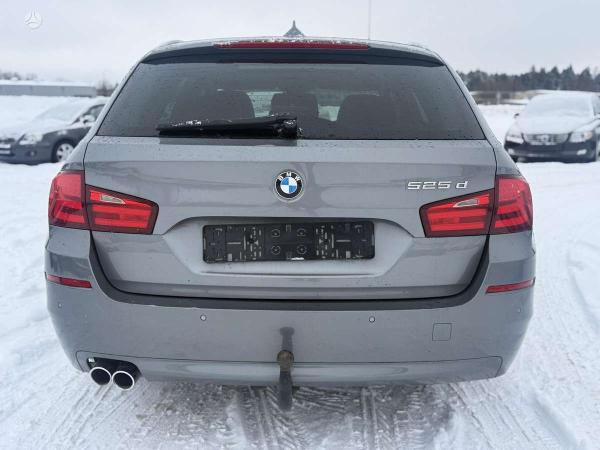 Pelēks BMW 520 2012 Utena, ar dzinēja tilpumu 2.00 L un nobraukumu 287 tūkst. km par 7600 €, foto 9 vietnē AUTOMOTO.COM.LV